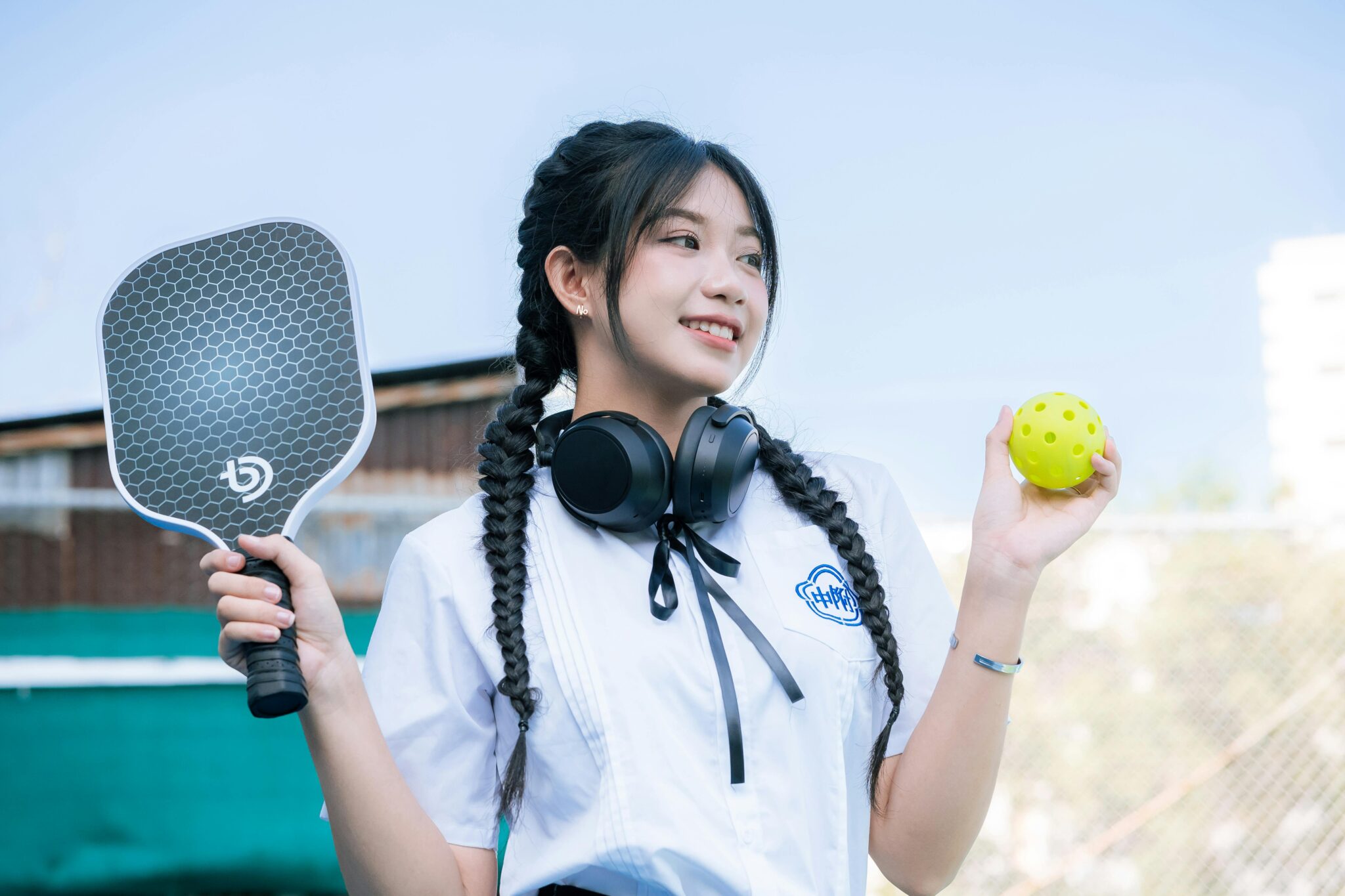 What Your Paddle Grip Says About Your Playing Style - Pickleball AIM